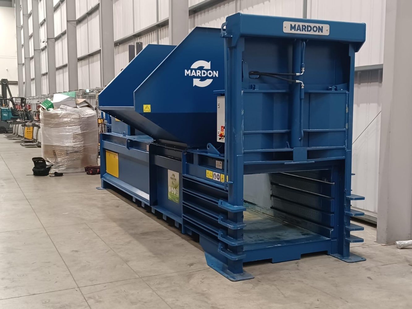 Why Invest in a Horizontal Baler for High-Volume Recycling - Mardon Balers